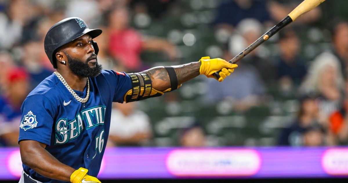 Randy Arozarena homers in 10th to send Mariners to wild victory over ...