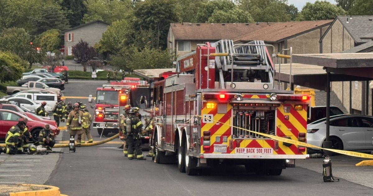 Tacoma apartment explosion causes dozens to evacuate | The Seattle Times