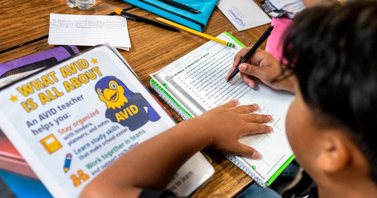 Teens’ reading and math scores have stagnated, US test results show ...